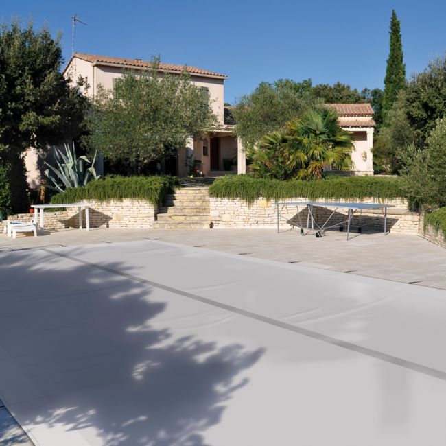 Comment sécuriser ma piscine ? • RH Diffusion